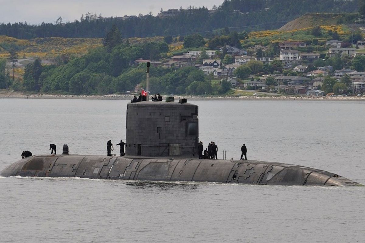 Refurbished submarine surfaces in B.C. after its first deployment in 7 ...
